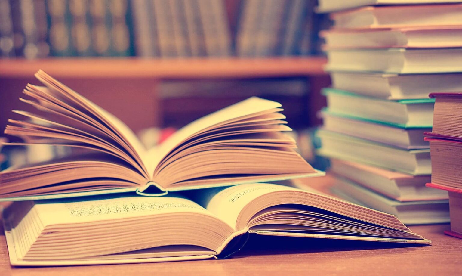 La novela: Un género literario que sigue cautivando al mundo